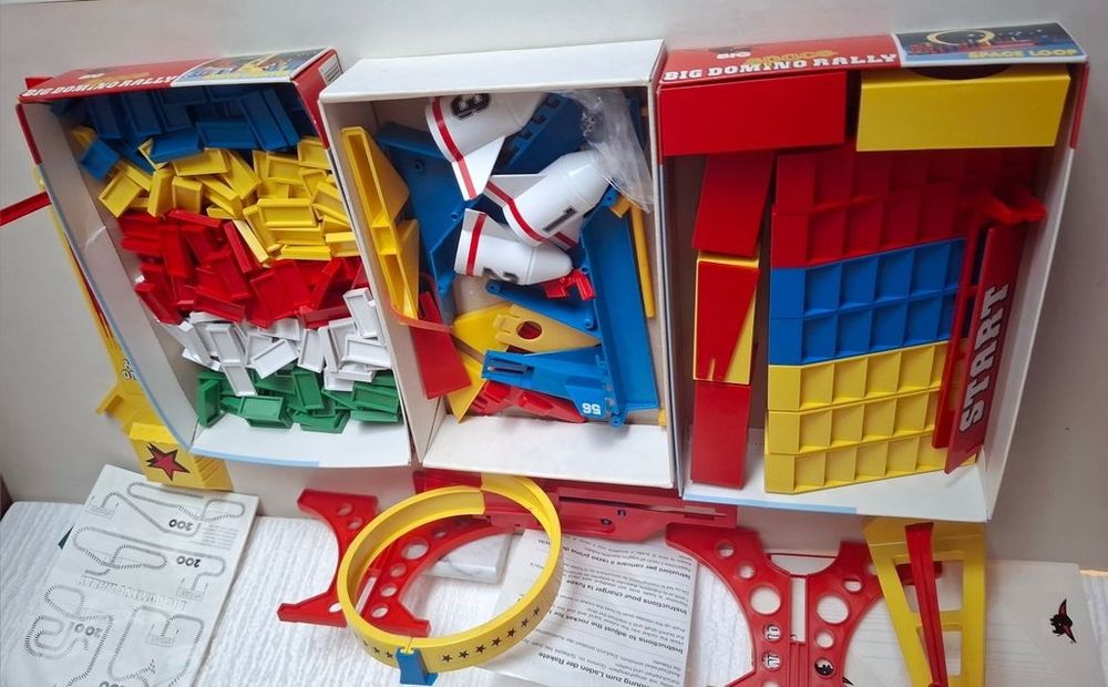 Grosses Big Domino Rally Retro Set aus den 90ern (Gebraucht) in Basel ...