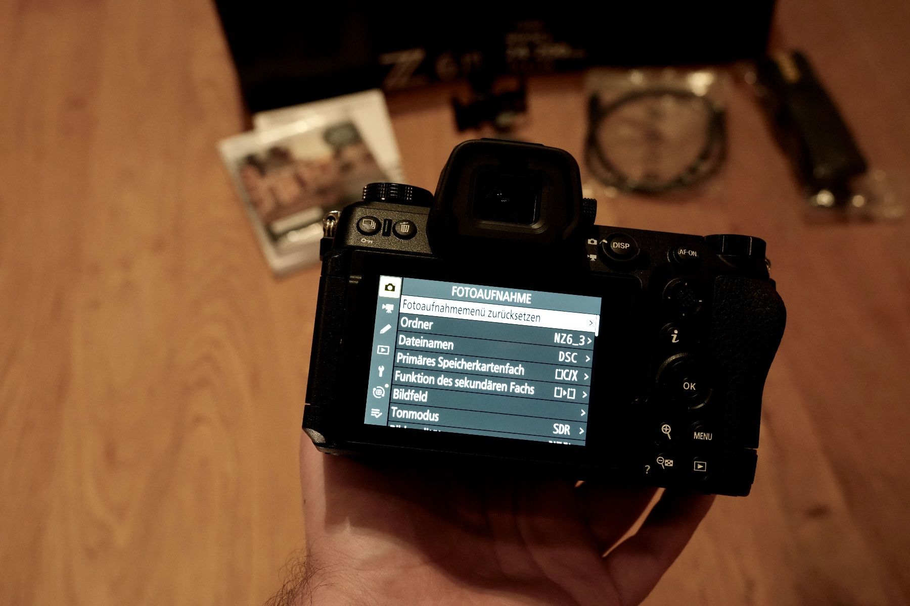Nikon Z6III & NIKKOR Z 24-200mm f/4–6.3 VR mit OVP (Gebraucht) in Hofen ...