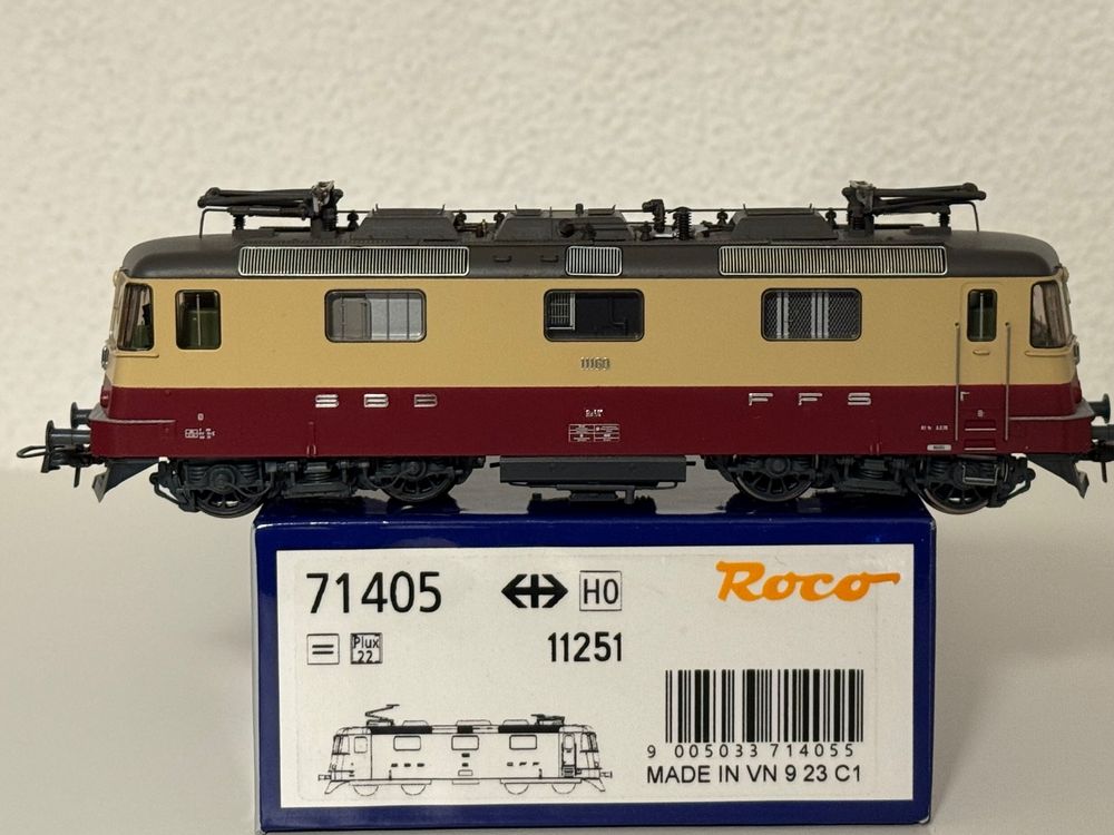 Roco H0 SBB 71406 Roco E-Lok Re 4/4ˡˡ 11260 analog (Neu (gemäss ...
