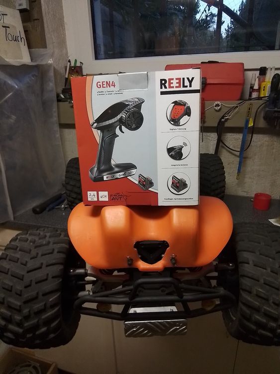 Reely Carbon Breaker zum verkaufen 1/5 30cc allrad (Gebraucht) in Herisau für CHF 250 – nur ...