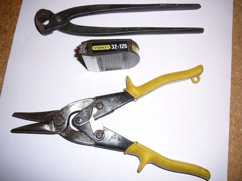 Werkzeug Blechschere/ Zange/Rollmeter 3m (Gebraucht) in Horgen für CHF ...