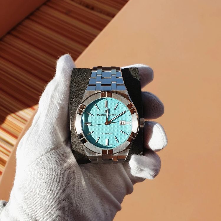 Maurice Lacroix Aikon Summer Edition Bleu 42mm – Full Set & (Neu (gemäss Beschreibung)) in ...