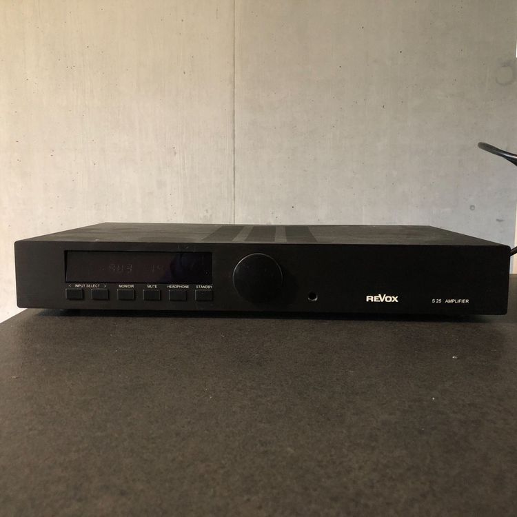 Revox amplifier Elegance S25 (Gebraucht) in Oberrieden für CHF 50 – mit ...