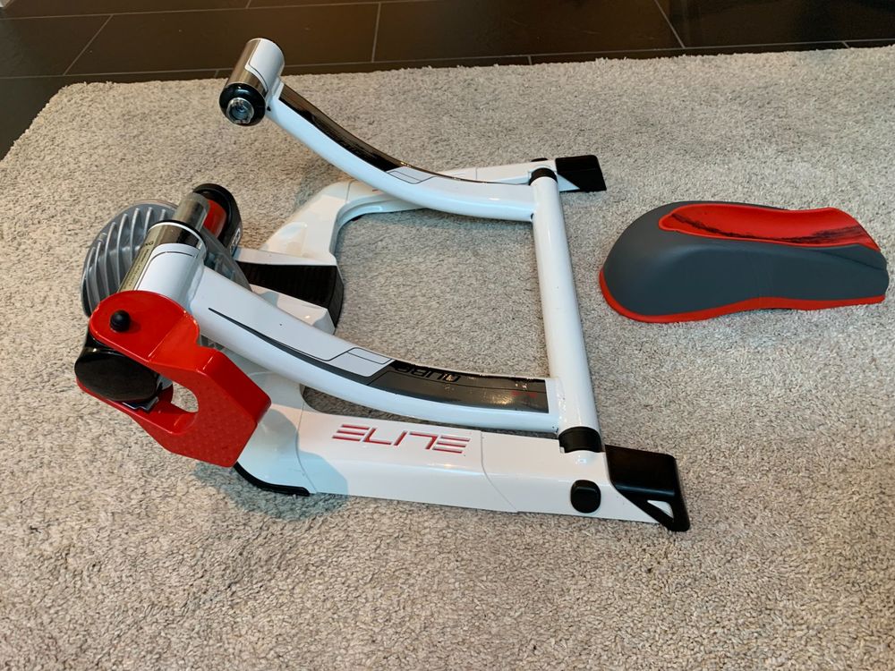Elite QUBO FLUID Rollentrainer (Gebraucht) in Wohlen AG für CHF 40 ...