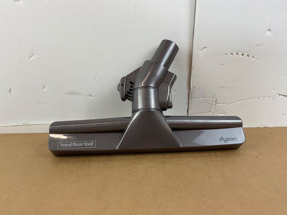 Dyson Hard floor Tool Kopf in gutem Zustand (Gebraucht) in Volketswil für CHF 6 – mit Lieferung ...
