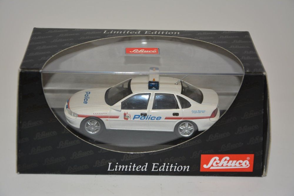 Opel Vectra Police de Lausanne , 1:43 (Neu und originalverpackt) in ...