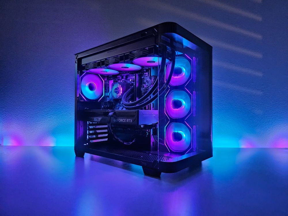 Gaming PC Primus🍰Ryzen 9800X3D + RTX 5070 Ti | 32GB DDR5 (Neu und ...