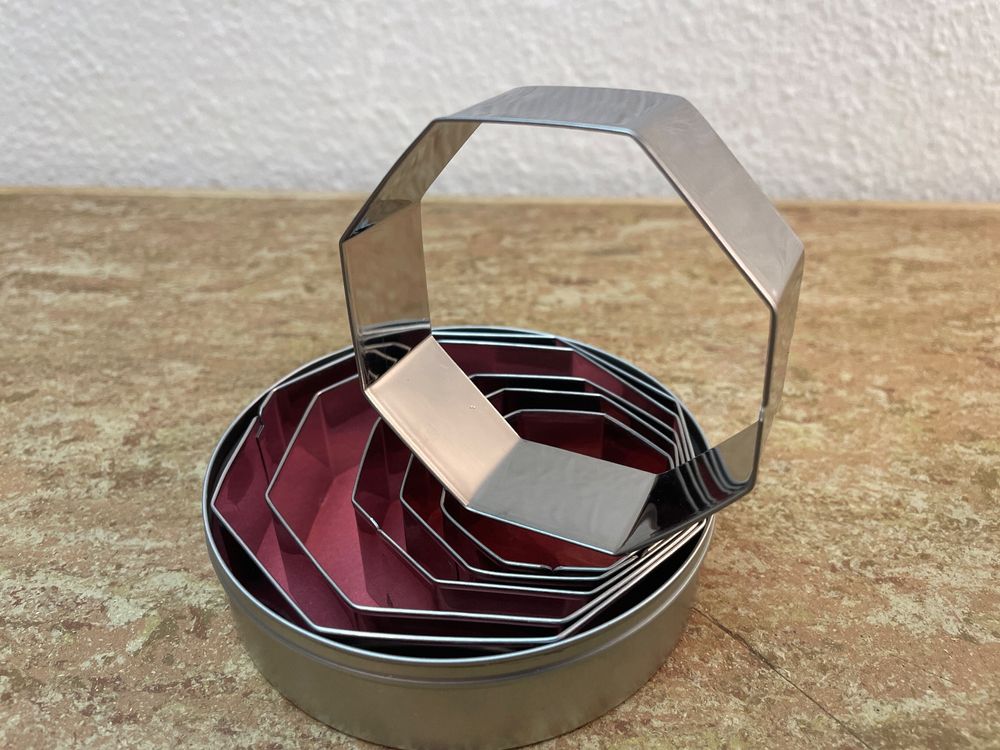 8 Eck Ausstechform 6er Set (Gebraucht) in für CHF 5 – mit Lieferung auf ...