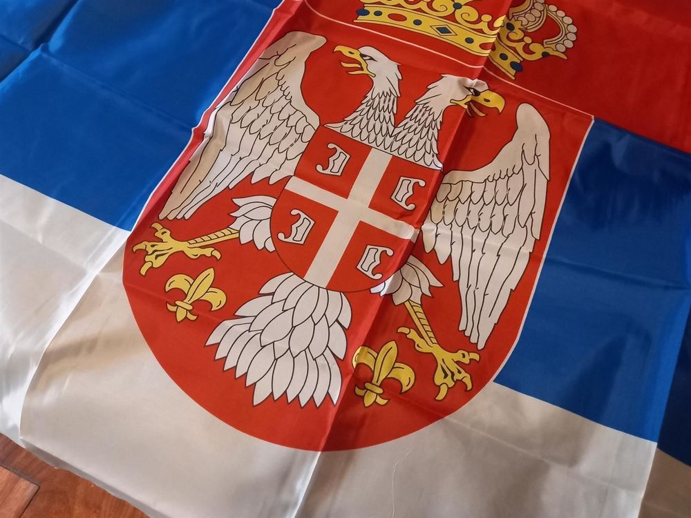 Flagge Serbiens - Drapeau de la Serbie - 150cm | Kaufen auf Ricardo