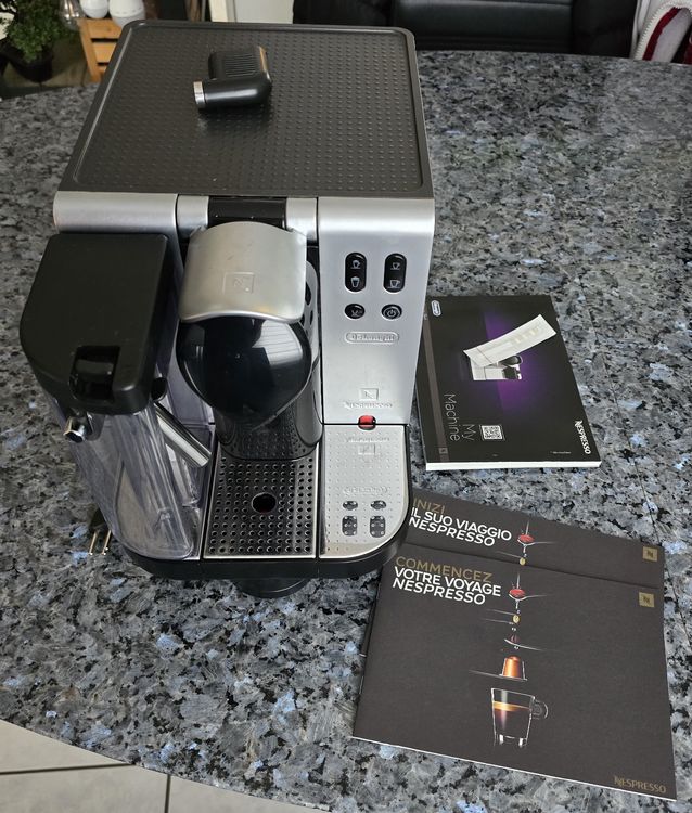 DeLonghi Nespresso Lattissima Touch EN550 gebraucht (Gebraucht) in ...