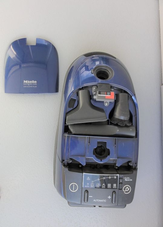 Staubsauger MIELE Electronic S444i / Schlittenmodel (Gebraucht) in ...
