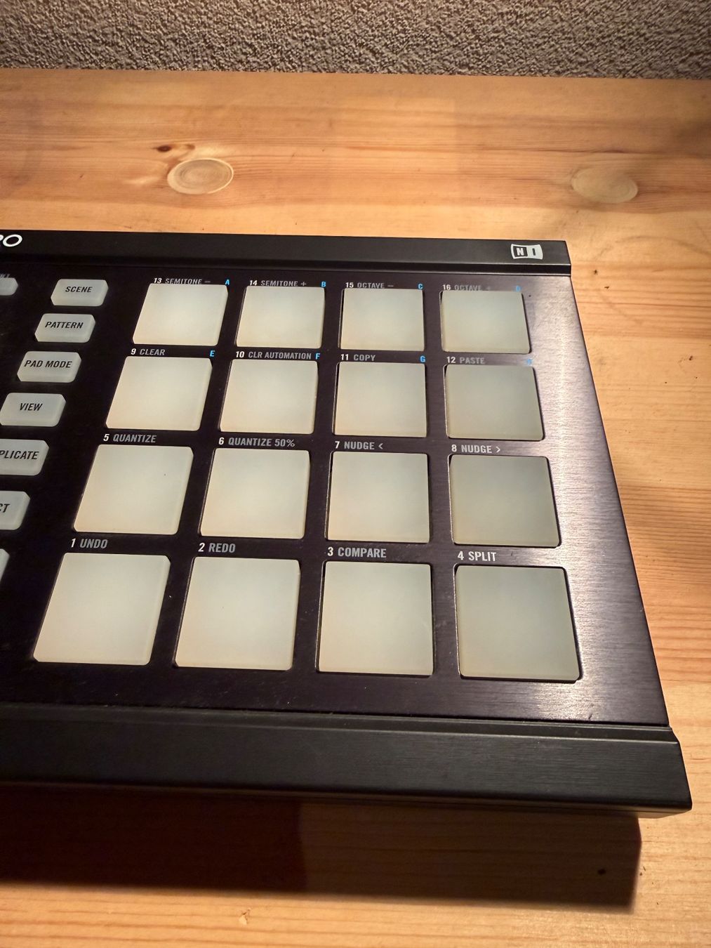 Native Instruments Maschine Mikro MK1 – Gebraucht (Gebraucht) in ...