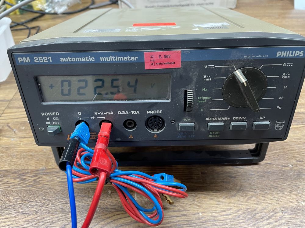 PM 2521Automatic Multimeter von Philips (Gebraucht) in Ermenswil für CHF 38 – mit Lieferung auf ...