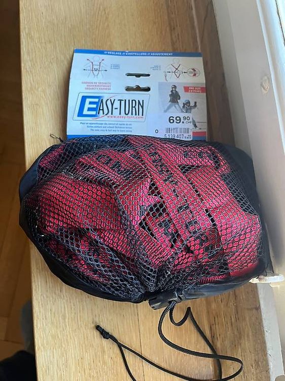 Neu Easy Turn Sicherheitsgurtel (Neu und originalverpackt) in Basel für CHF 40 – nur Abholung ...