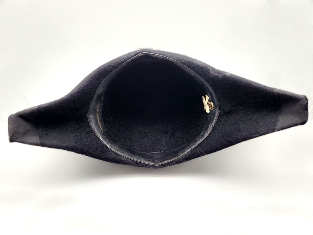 Uniform Offizier Zweispitz (Gebraucht) in Zürich für CHF 85 – mit ...