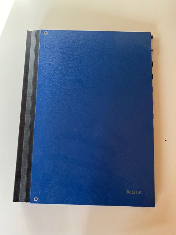 LEITZ Mappe blau (Gebraucht) in Zürich für CHF 19.9 – mit Lieferung auf ...