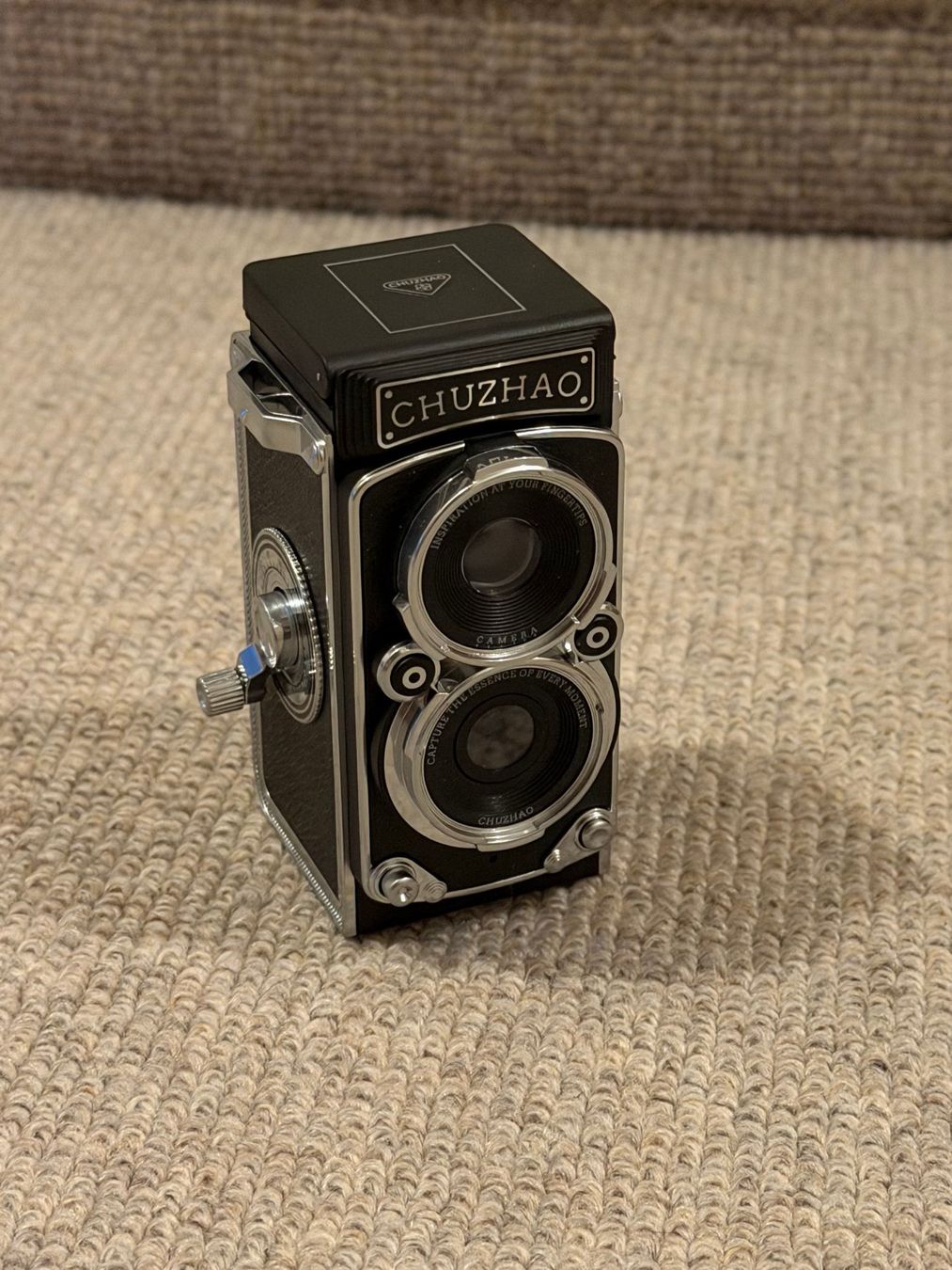 Chuzhao Digitalkamera im Retro-Design mit 16GB SD-Karte (Neu und ...