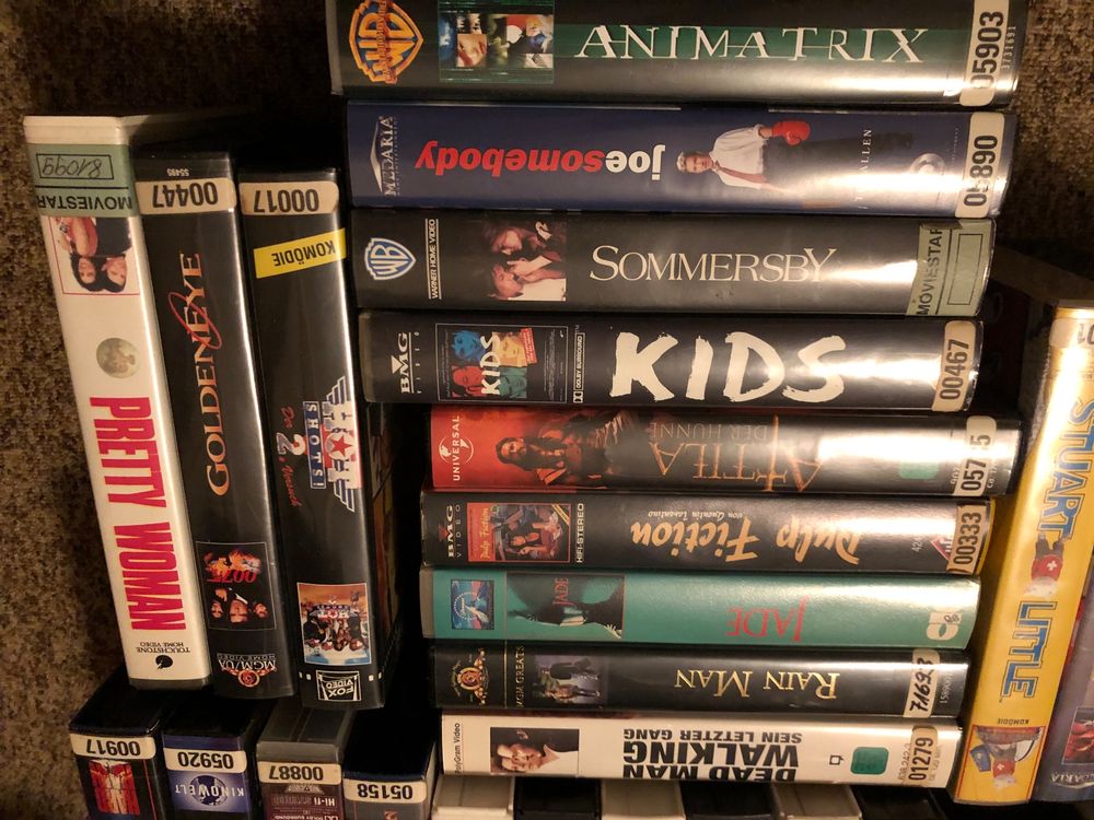 VHS SAMMLUNG | Kaufen auf Ricardo