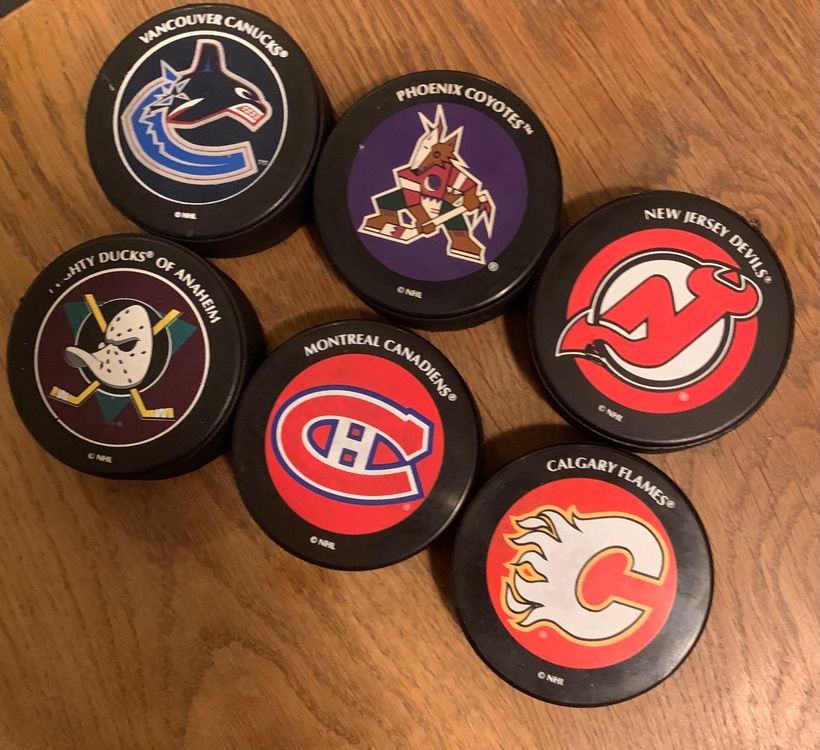 Puck Lot Offizielle Licence-Pucks NHL Vintage Logos | Kaufen auf Ricardo