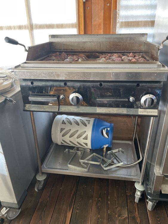 Griglia a gas professionale con bombola a gas (Gebraucht) in Wetzikon ZH für CHF 380 – nur ...