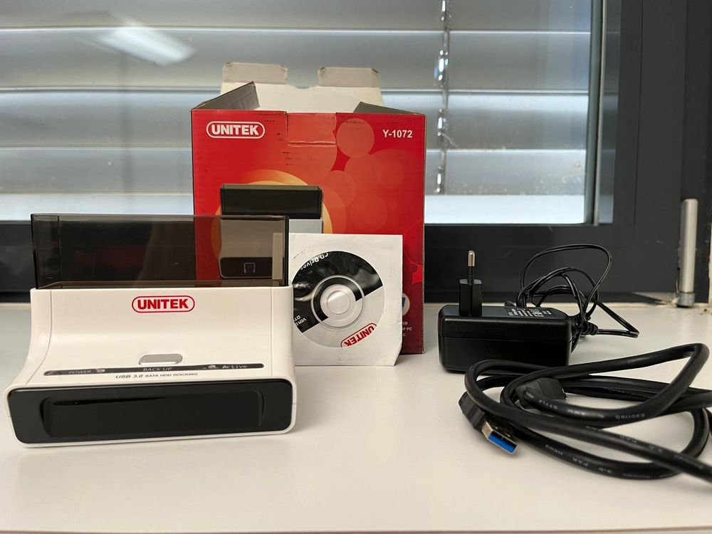 Unitek USB 3.0 to SataIII HDD Docking Station (OTB) (Gebraucht) in für ...