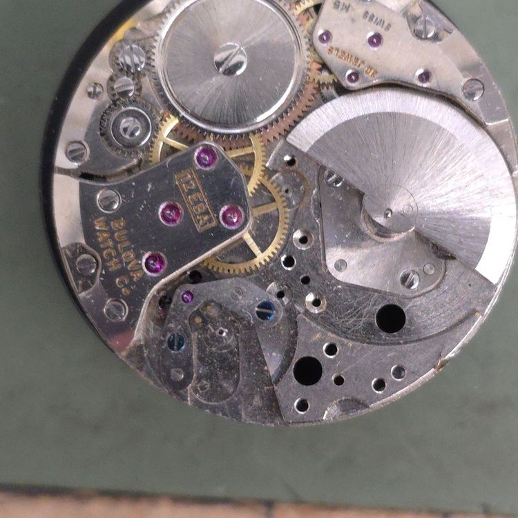 Mouvement Bulova Watch 12EBA non complet manque le balancier | Kaufen ...