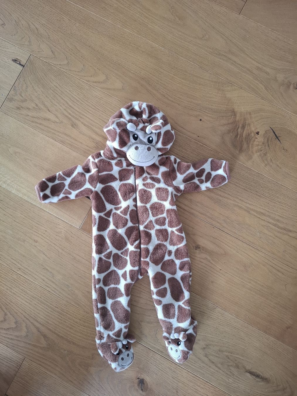 Giraffe Onesie Kostüm 62 (Gebraucht) in Hildisrieden für CHF 8 – mit ...