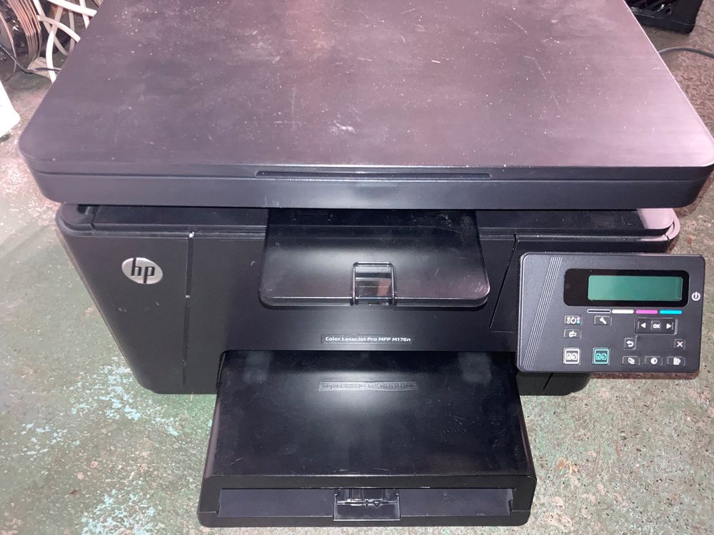 HP ColorLaserJet Pro MFP M176n (Gebraucht) in Bäch SZ für CHF 1 – nur ...
