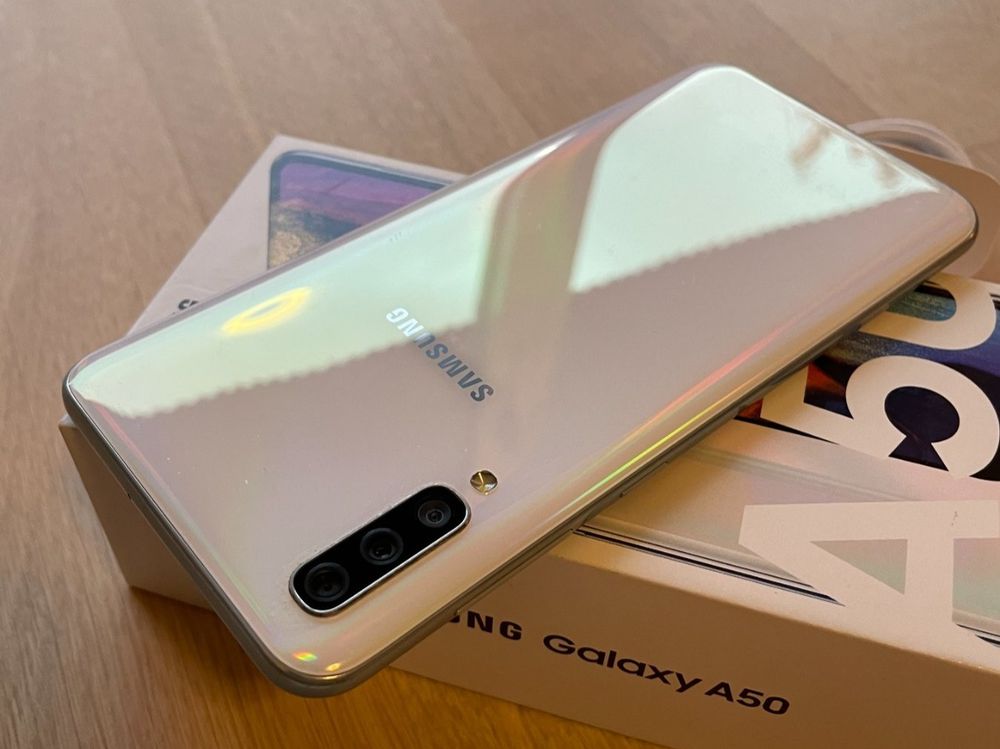 Samsung Galaxy A50 128 GB (Dual Sim) + Hülle **TOP Zustand** (Gebraucht) in für CHF 118 – mit ...