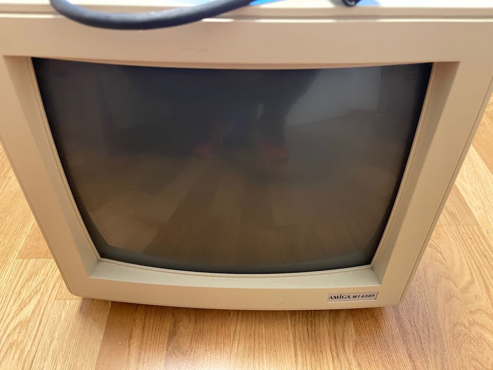 Commodore Monitor Amiga 1438S RGB 14" für Amiga/C64 , ATARI | Kaufen ...