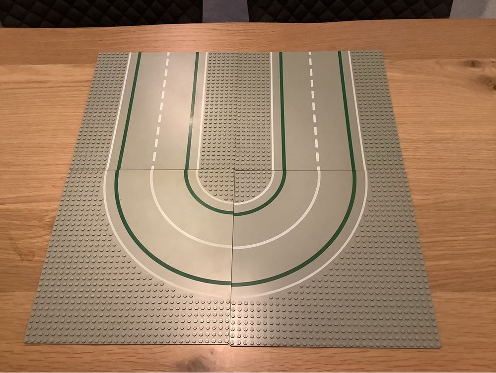 Lego Grundplatten Stassenplatten 4x (Gebraucht) in Weinfelden für CHF ...