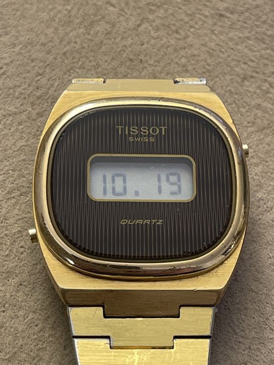 TISSOT 1970s LCD vintage Uhr Gold digital prx (Gebraucht) in ...