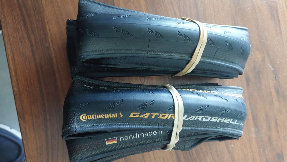 Folding tires Continental Gator Hardshell 25-622 | Kaufen auf Ricardo