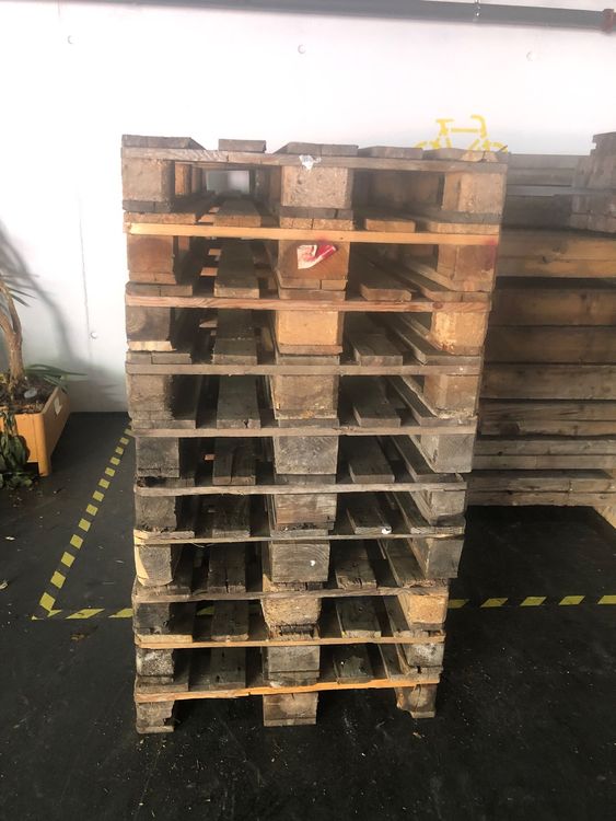 Europaletten Epal Paletten (Gebraucht) in Emmenbrücke für CHF 4 – nur Abholung auf Ricardo kaufen