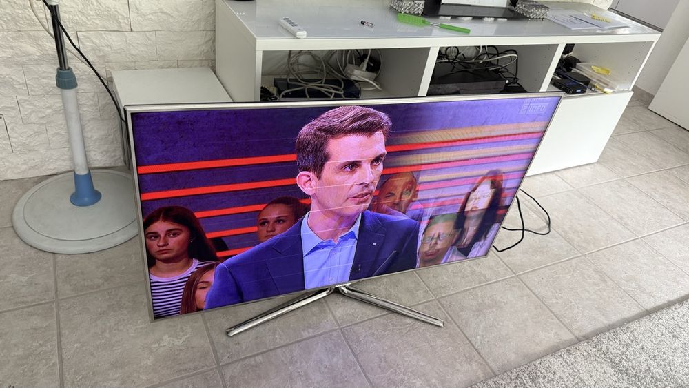 Samsung UE46D8000 LED/ LCD-TV LCD Wi-Fi Silver (Gebraucht) in St.Gallen ...