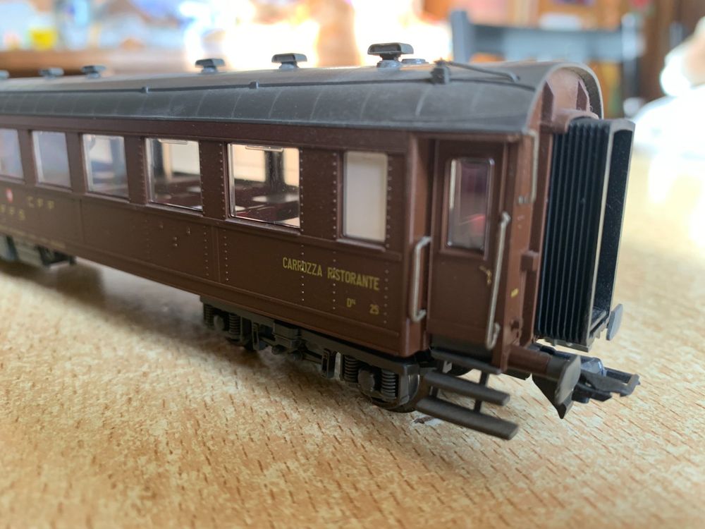 Roco SBB Speisewagen, braun (Neu (gemäss Beschreibung)) in Flums für ...
