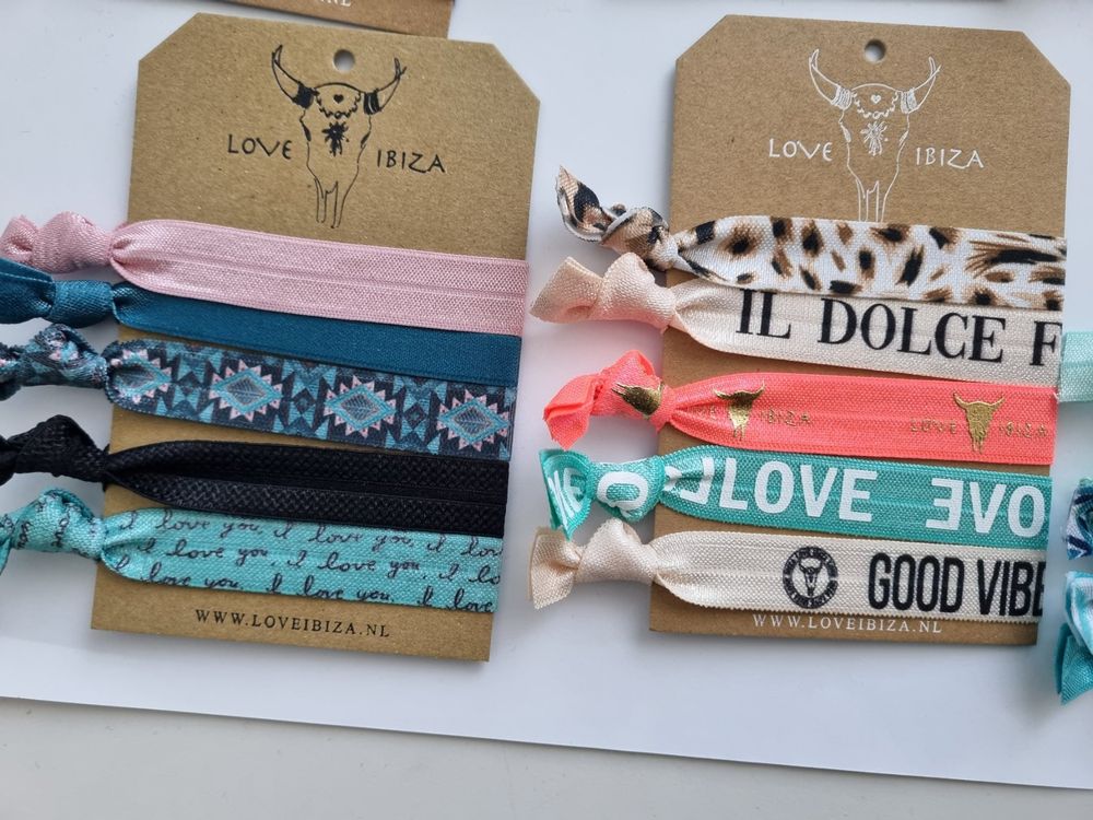 6 Blister / 30 Stück Armbänder / Haargummis OVP Konvolut (Neu und ...