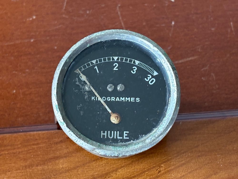 Oldtimer Armatureninstrument HUILE Kilogrammes Öldruck Uhr (Gebraucht ...