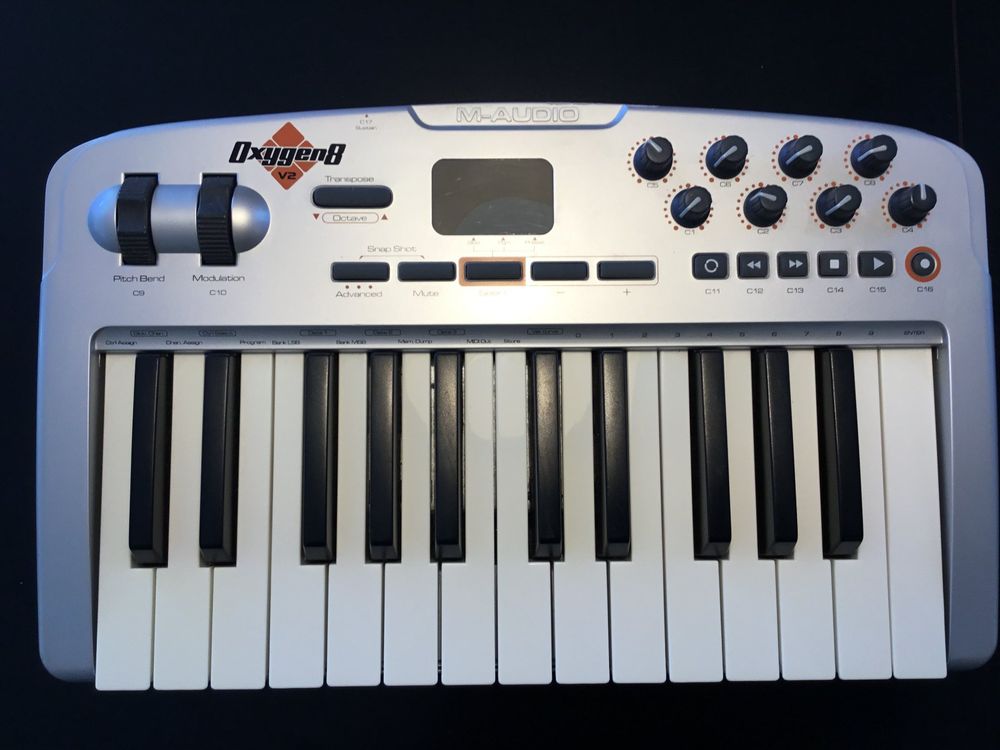 Keyboard Oxygen 8 V2 mit USB Audio Interface Cl 1 | Kaufen auf Ricardo