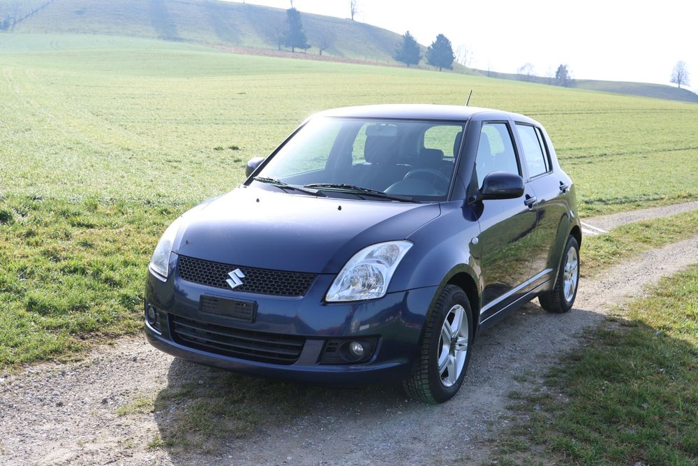 Suzuki Swift Compact Top1.3i 4x4 (Defekt) in Huttwil für CHF 701 – nur ...