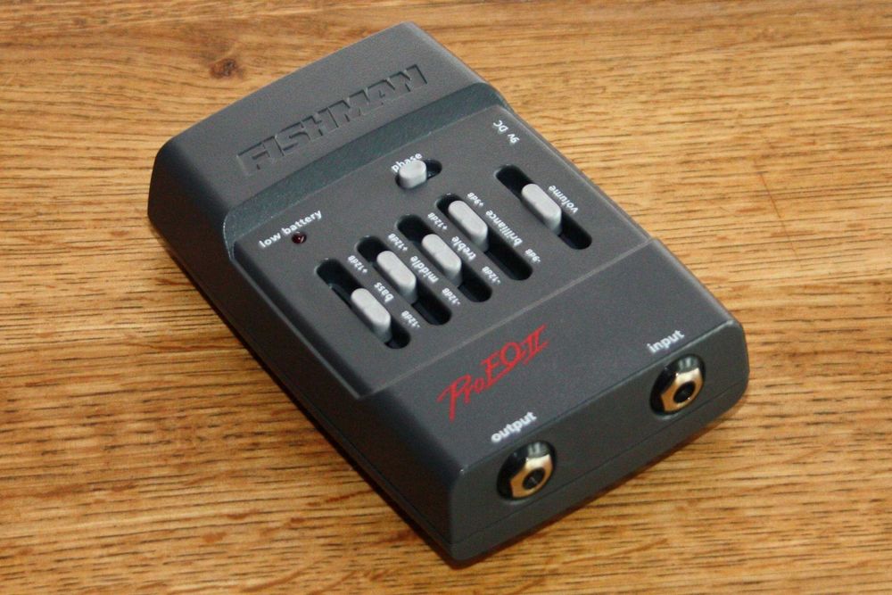 Fishman Pro EQ II - PreAmp & EQ für Akustikgitarre (Gebraucht) in ...