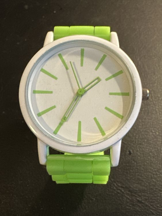 Armbanduhr (Gebraucht) in Reinach BL für CHF 9 – mit Lieferung auf Ricardo kaufen