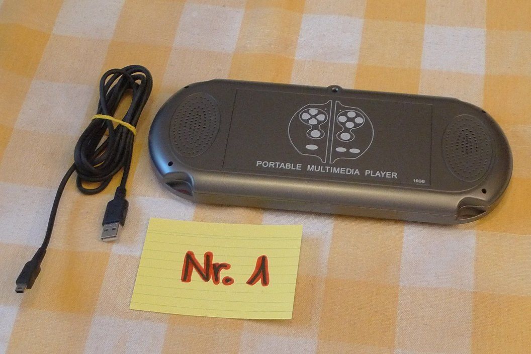 Retro Gaming Handheld Console - 7” screen Emulator Nr.1 (Gebraucht) in ...