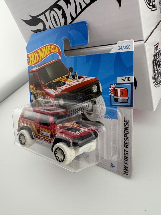 Hot Wheels Nissan Patrol Custom - 2024 - 34/250 (Neu und ...