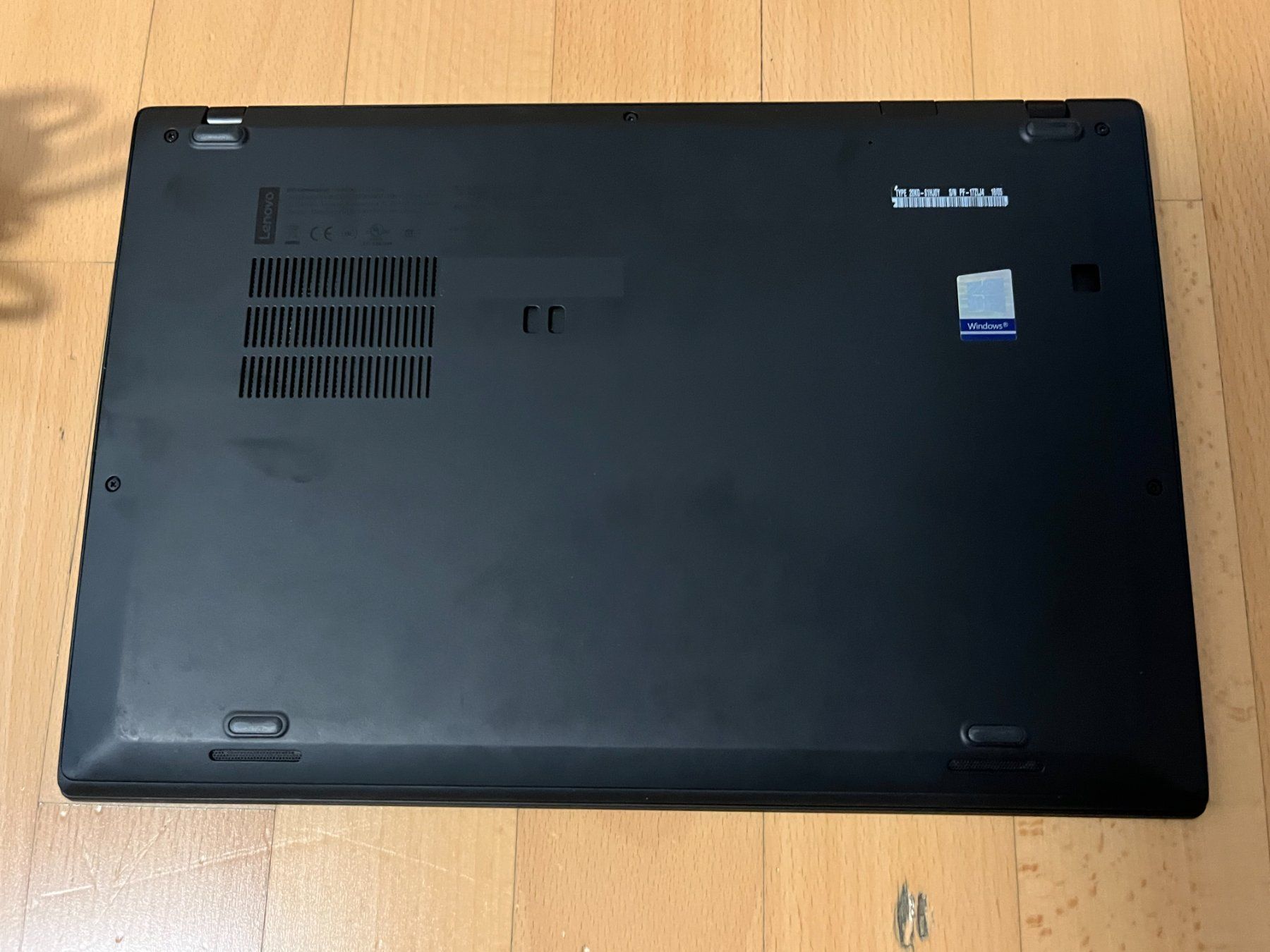 Lenovo ThinkPad X1 7 Gen Carbon Core i5, 8GB Ram, 256GB SSD (Gebraucht ...