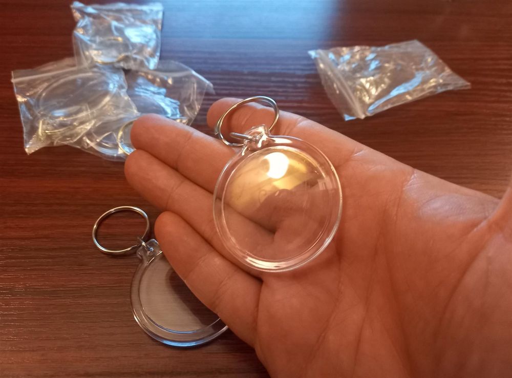 50x runden Schlüsselanhängern / Pack de 50 porte-clé rond (Neu und ...