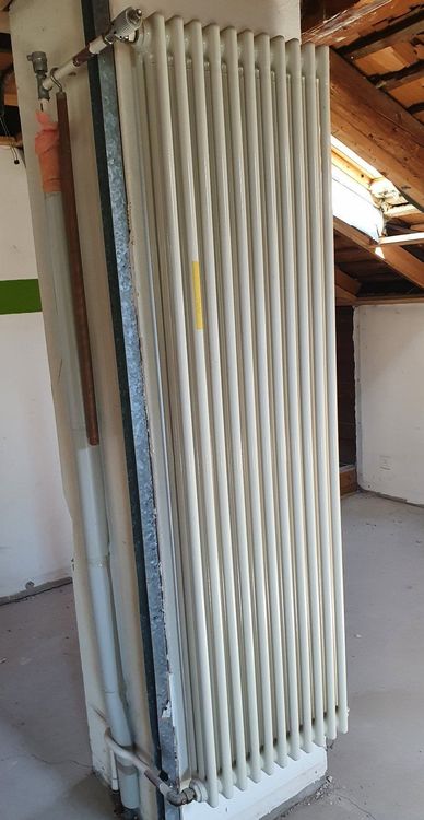 Röhrenradiator mit 3 Säulen H:180x 50 x 10 cm (Gebraucht) in Winterthur ...