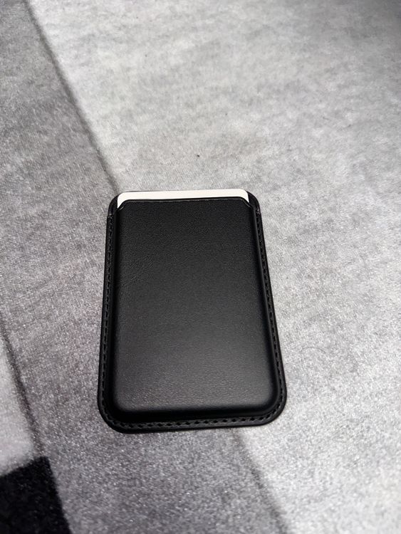 MagSafe Wallet Schwarz | Kaufen auf Ricardo