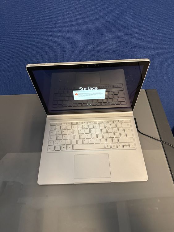 Surface Book - Defekt #6 (Defekt) in Dietikon für CHF 100 – mit ...