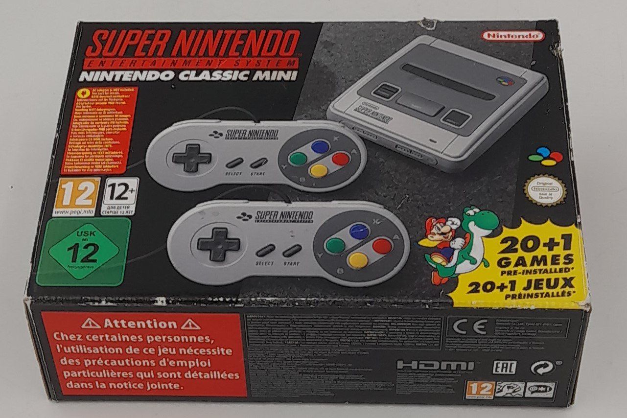 Super Nintendo Classic Mini – 21 Jeux Préinstallés – Boîte (Gebraucht ...